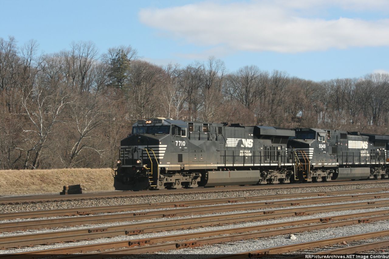 NS 7710
